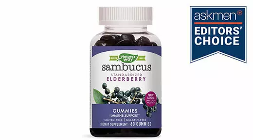 Uzo okike Sambucus Elderberry Gummies Bottle nwere ọkọlọtọ nhọrọ AskMen Editor n'akụkụ elu.