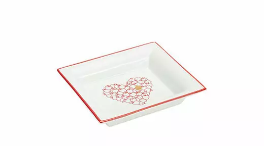 Akụrụngwa na-enyeghachi tray Catchall