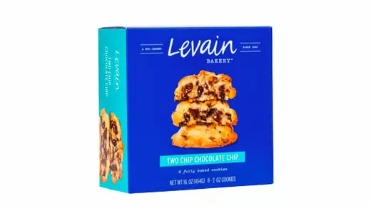 Kahon sa Levain chocolate chip cookiesÂ