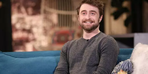 Den Daniel Radcliffe um Set vu Busy Tonight