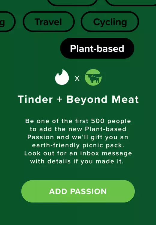 Tinder x Beyond Meat 로고