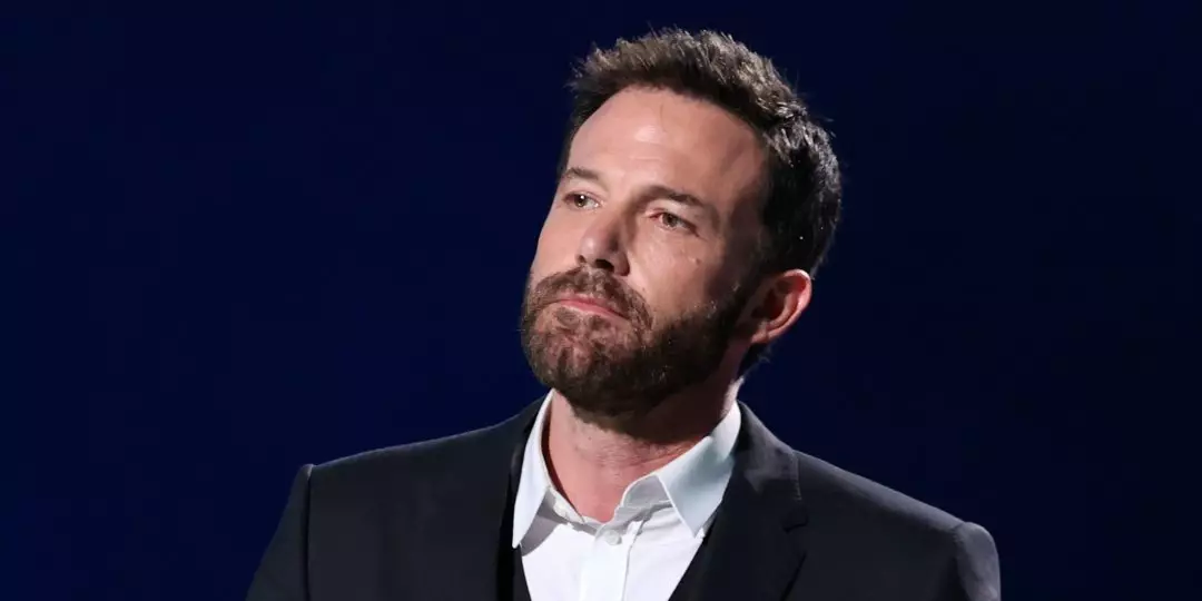 Ben Affleck is werom op dating-apps en wurdt al unmatched