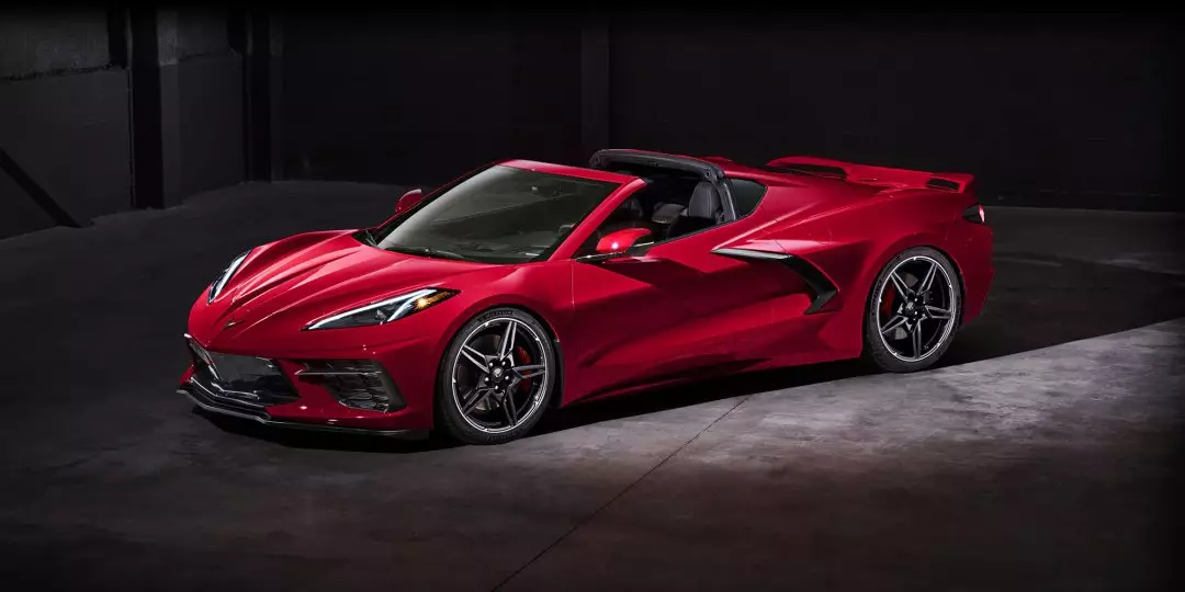 Corvette sapo fitoi çmimin Makina e Vitit në Amerikën e Veriut