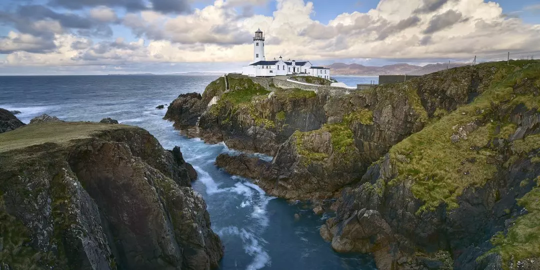 Pulau Spektakuler di Irlandia Ini Sedang Mencari Penduduk dari AS