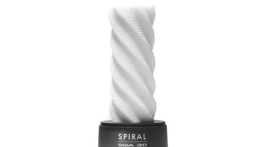 Masturbador masculino con textura espiral 3D Tenga