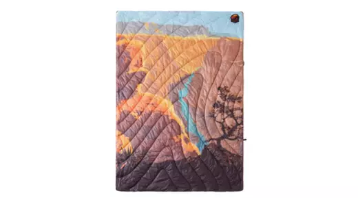 Rumpl National Parks Puffy Outdoor Blanket بتصميم جراند كانيون