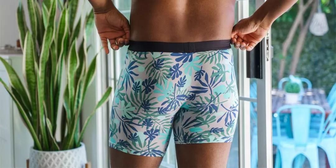 MeUndies làm cho Boxers, Briefs và Loungewear với chất liệu vải mềm mại, thoải mái